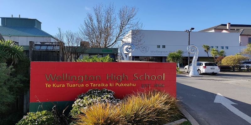 Wellington High School - Trường trung học công lập nổi tiếng và hiện ...